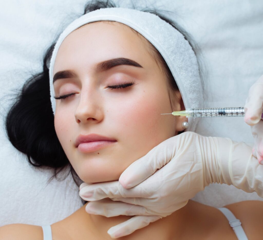 Acide hyaluronique pommettes à Gonesse | Esthétique | Institut R.E.N